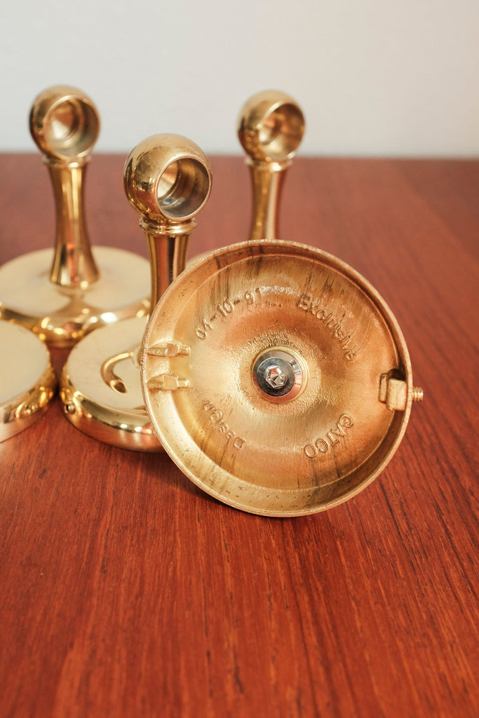 Fabulous MCM Brass Towel Rack Brackets / Ends Pair – MicroscopeTelescope